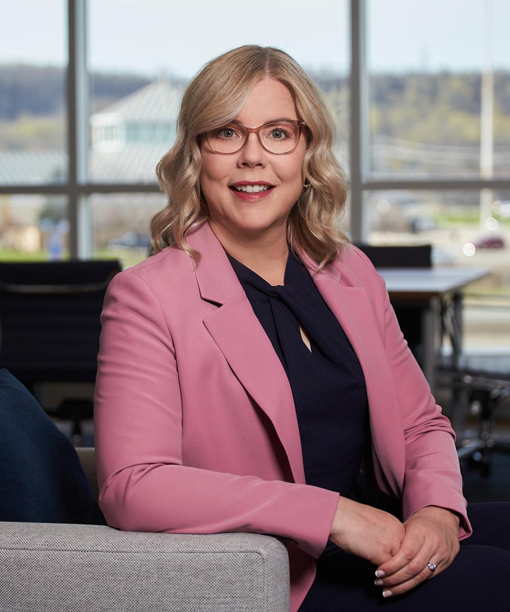 Shannon Engel | Ewert Group Private Wealth Management